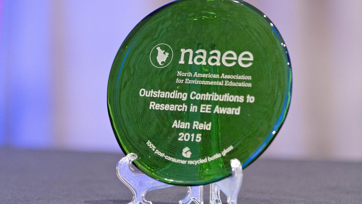 Associate Professor Dr. Alan Reid Wins NAAEE Award: Outstanding Contributions to Research in EE ...